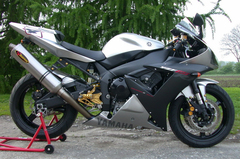 Verkaufsseite Yamaha YZF R1 (RN09)